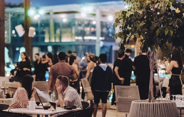 Best Fitness Club, Restaurant & Lounge Train Beach Club Dubai | Million ...